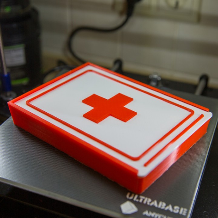 3D Printable Container for tablets by Andrey Fedotov
