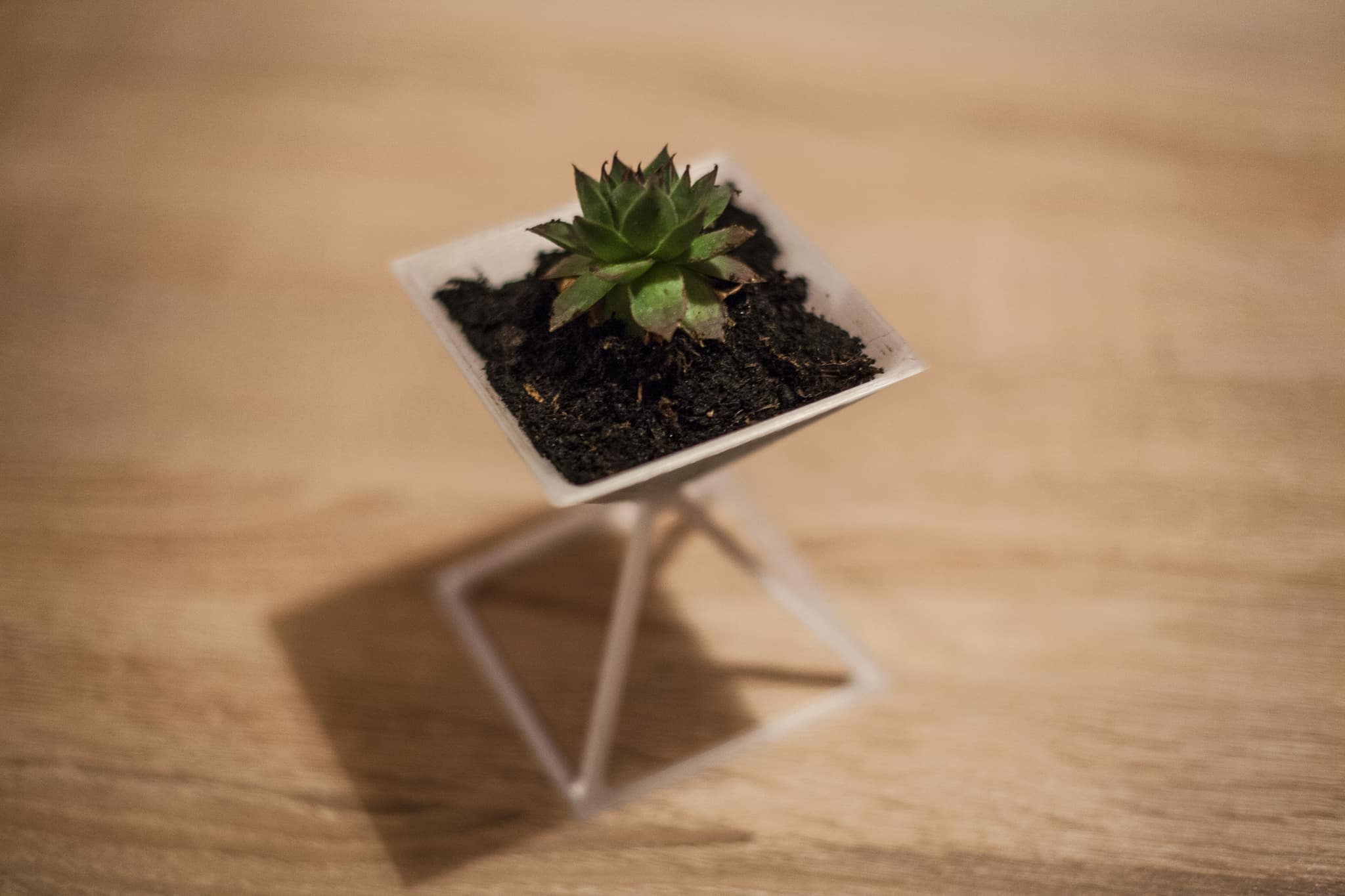 3D Printable Pyramid - Flower Pot by Clement C.