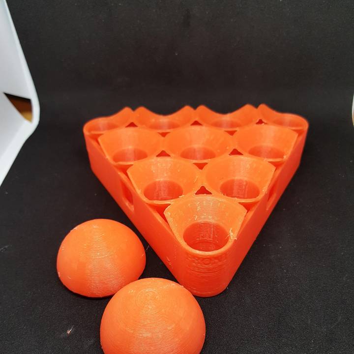 3D Printable Can Pin Bowling Stacker by Bertan Atamer