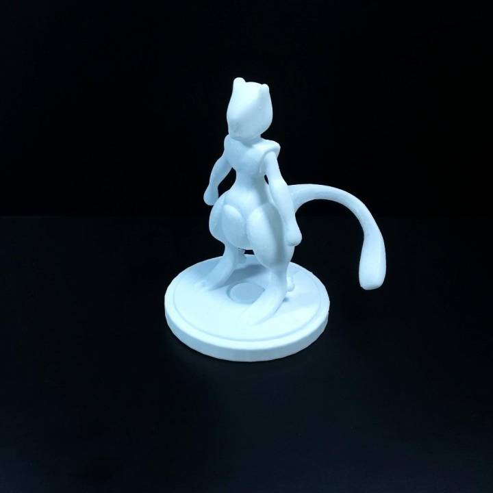 3D Printable Mewtwo by R3D Art Studios