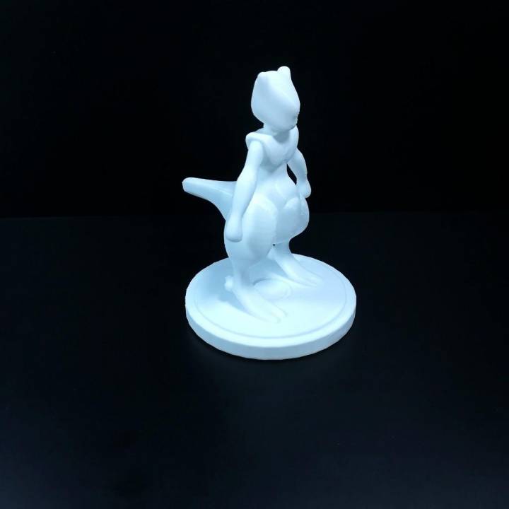3D Printable Mewtwo by R3D Art Studios