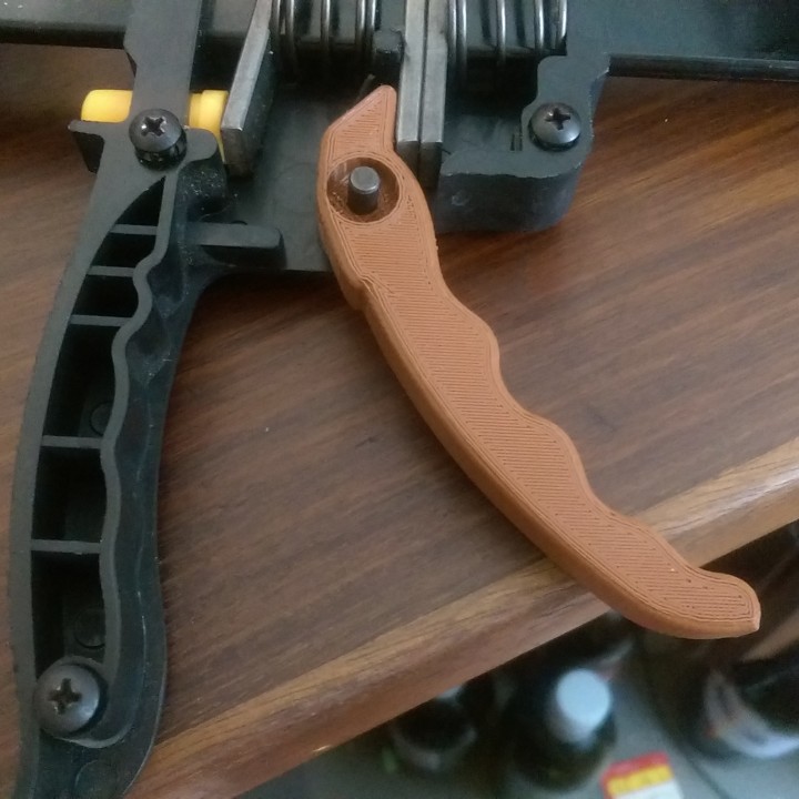 3D Printable Aldi Workzone Quick Clamp Handle by MrGibbon