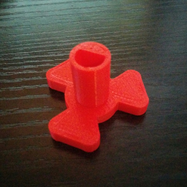 3D Printable Microwave turntable coupler by Josef Barnes