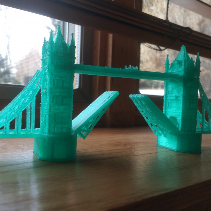 3D Printable Tower Bridge - London by MiniWorld3D