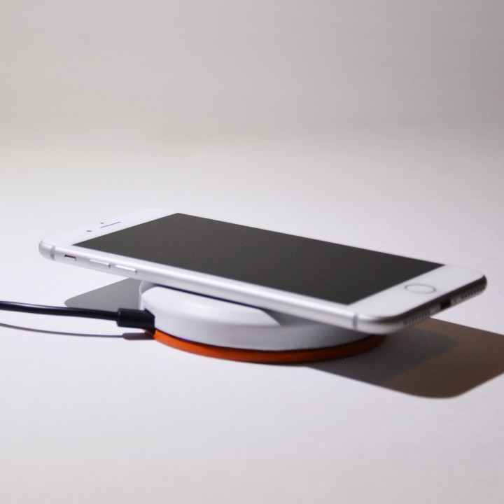3D Printable Wireless Charger - 3D Printing Build by Duncan Smith