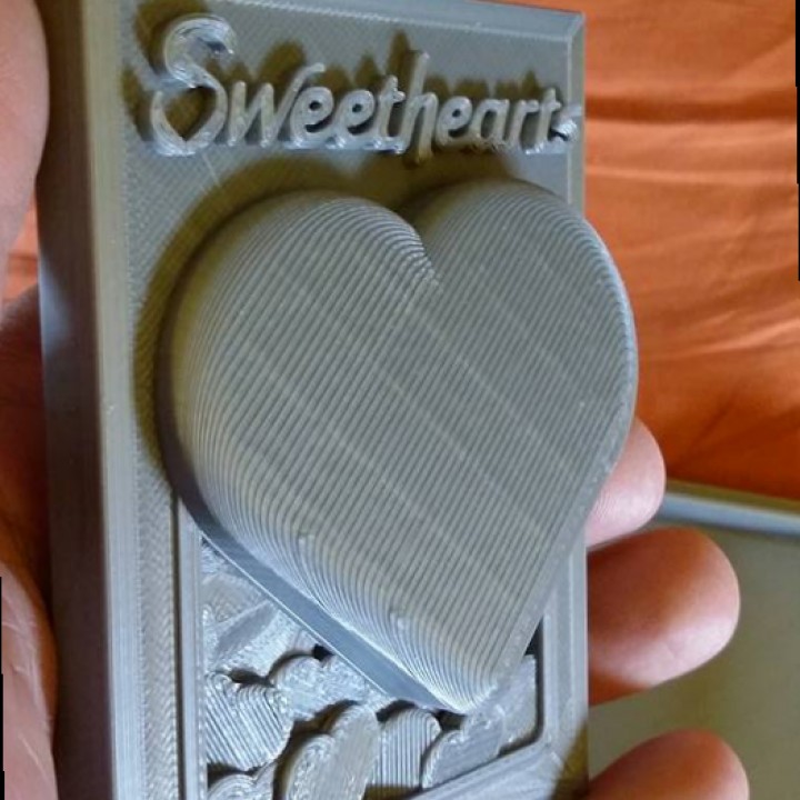 3D Printable Sweethearts candy Box by Victor Vazquez
