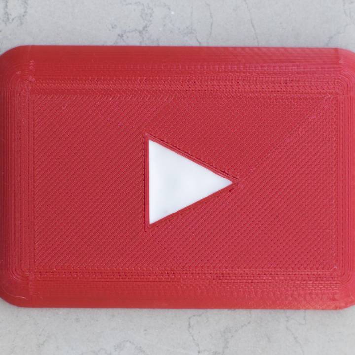 3D Printable Youtube play button V4 and its better! by Julian Lauritzen