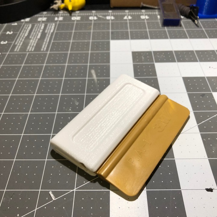 3D Printable Ergonomic Squeegee Handle (3M PA1-G Gold) by Reeves Custom ...