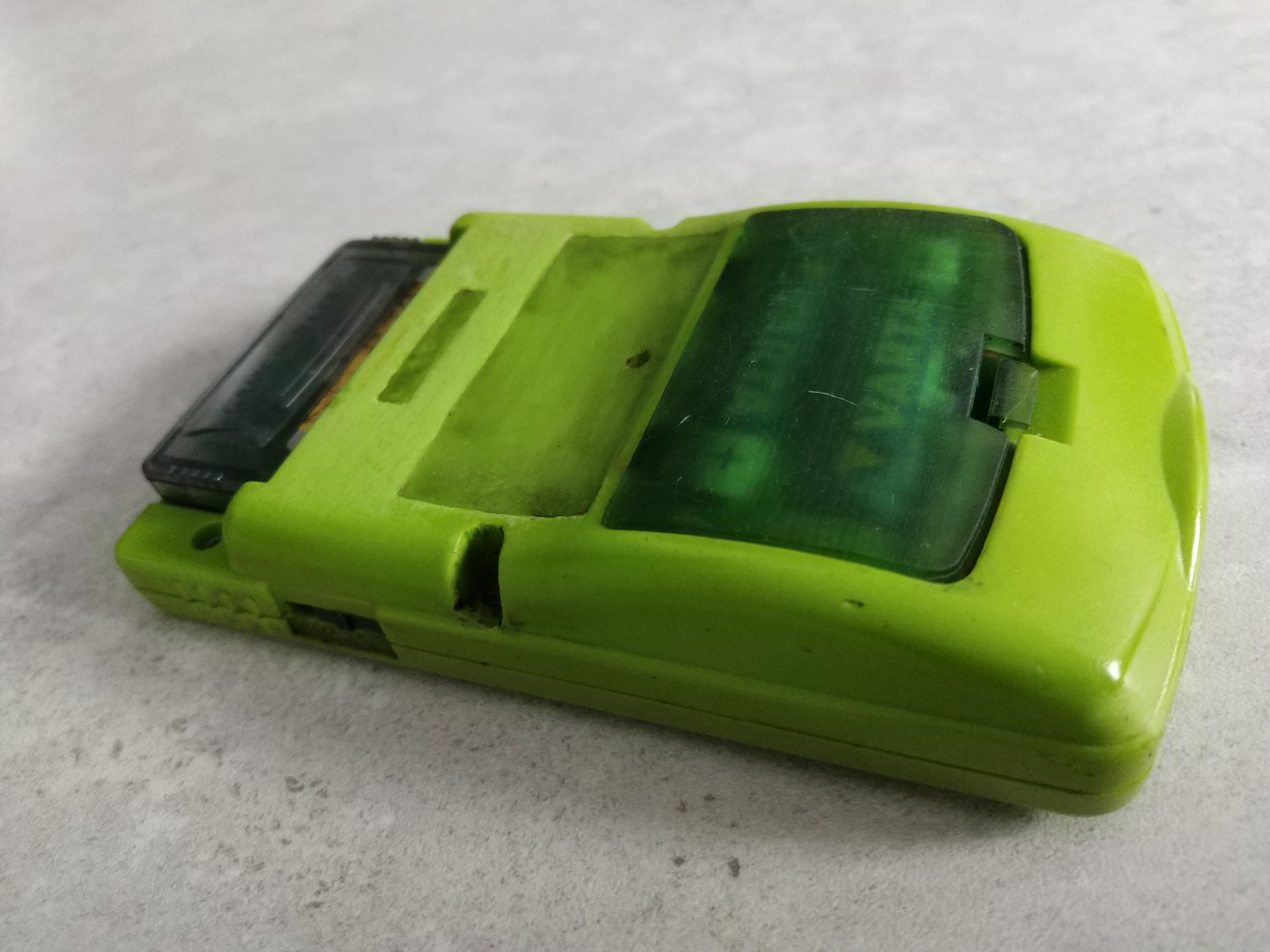 3D Printable Gameboy Color Battery Cover by Rodrigo