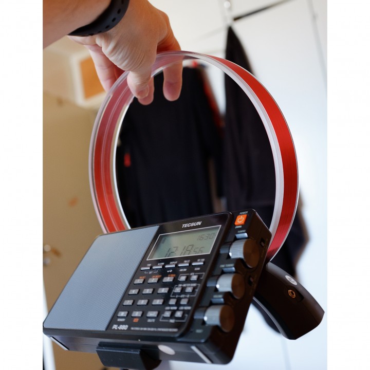 3D Printable Tecsun/Grundig/Kaito AN-200 Loop Antenna Radio holder by ...