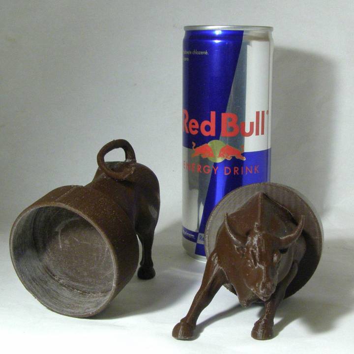 3D Printable RedBull - Front and Back by Dustin Reynolds