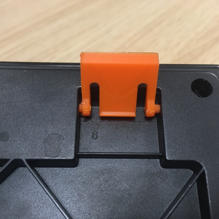 3D Printable Spare leg for keyboard by Tadeas Hollan