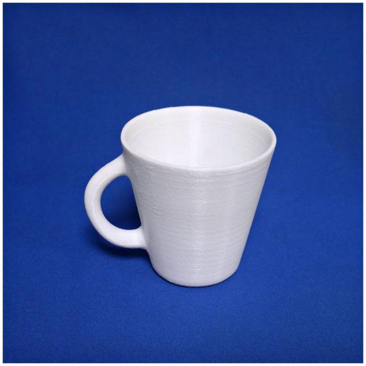 3D Printable Cup by Sammy Ekaran