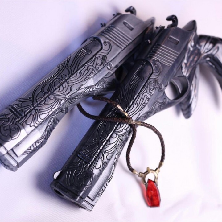 3D Printable Ebony and Ivory by Hirschmeister