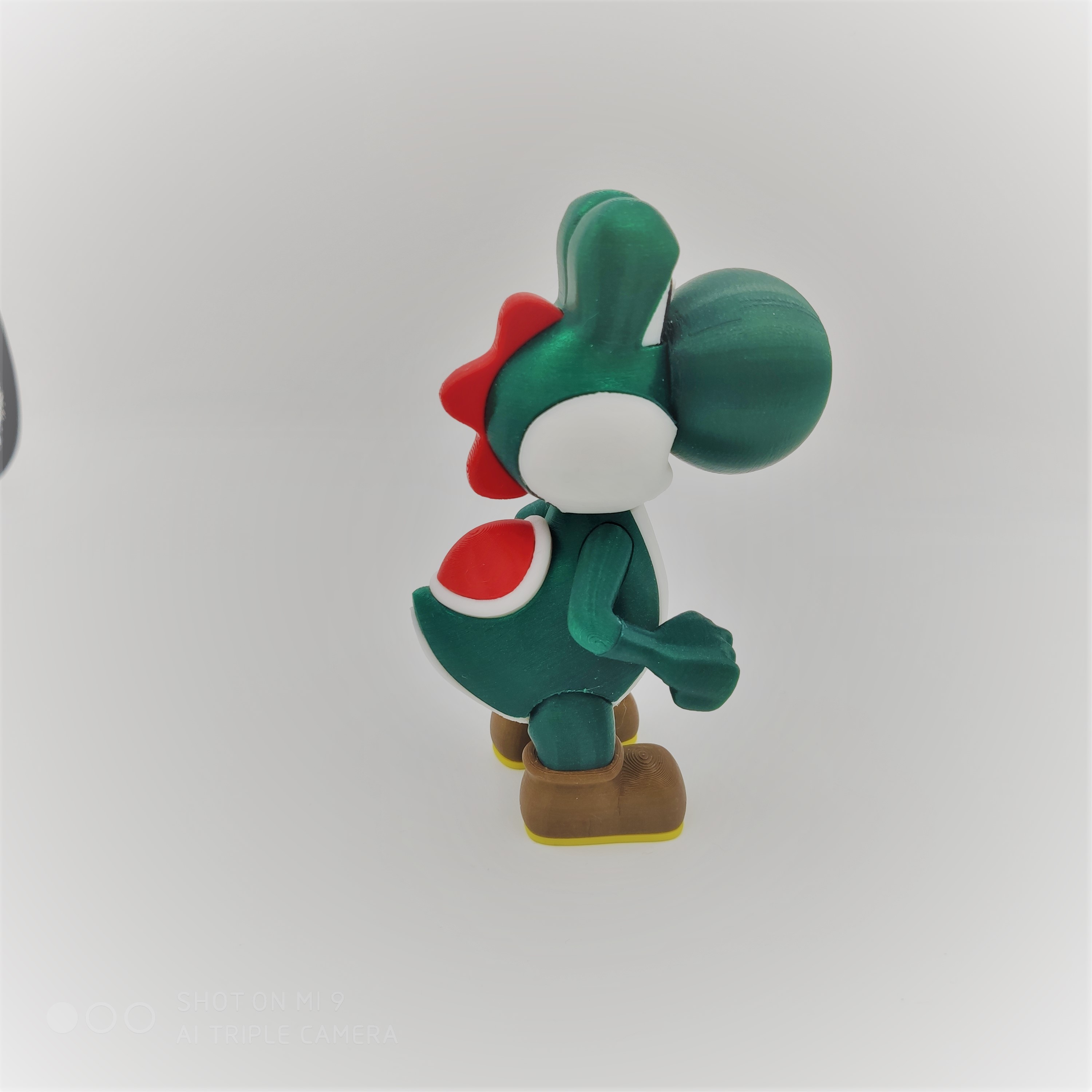 3D Printable Yoshi from Mario games - Multi-color by Bruno Pitanga Maia