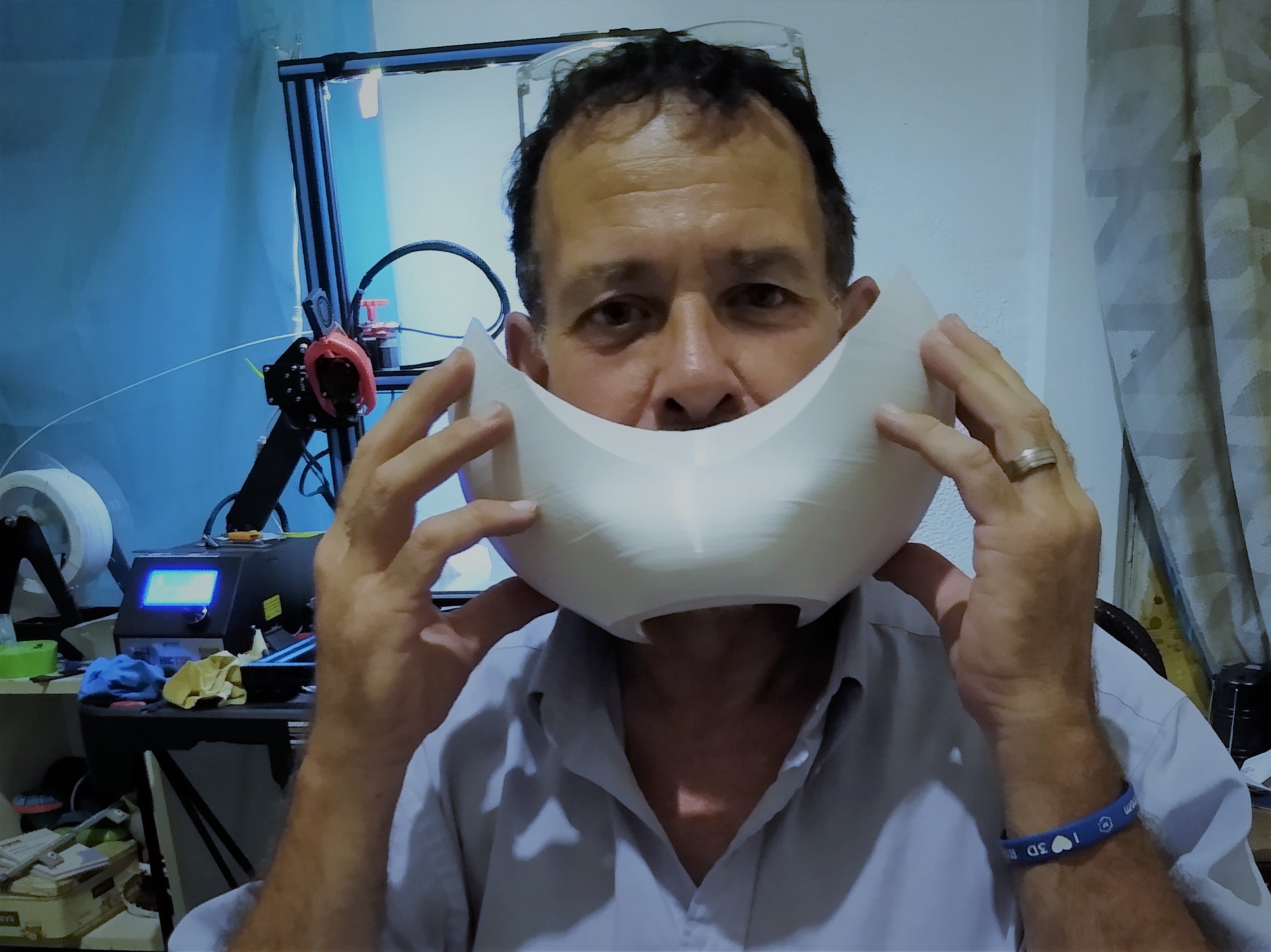 3D Printable Yoshi from Mario games - Multi-color by Bruno Pitanga Maia