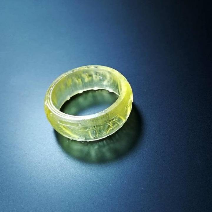 3D Printable StarCraft Ring by Zeke Asakura