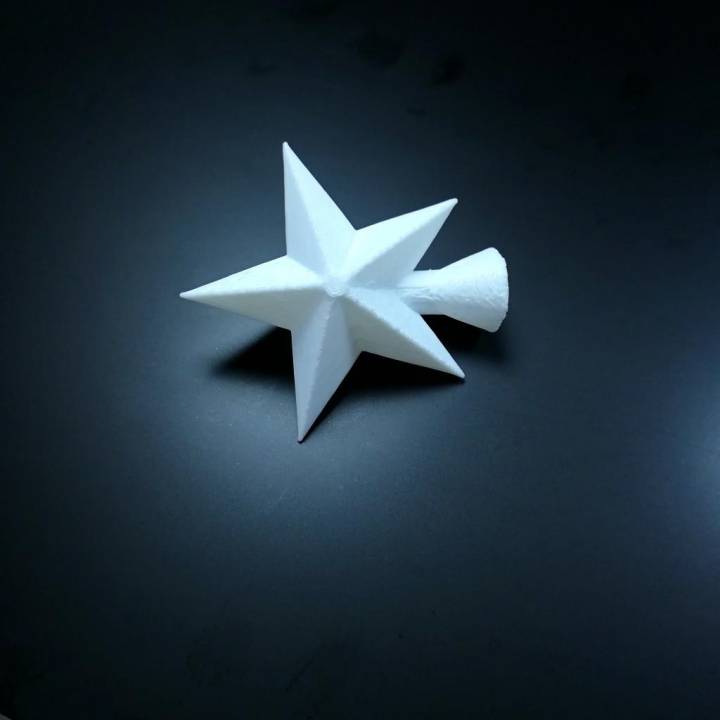 3D Printable Christmas tree star by Luciana Oluvres