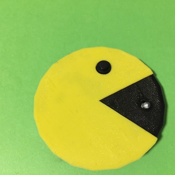 3D Printable Pacman electronic wearable by Carmen Bartolome
