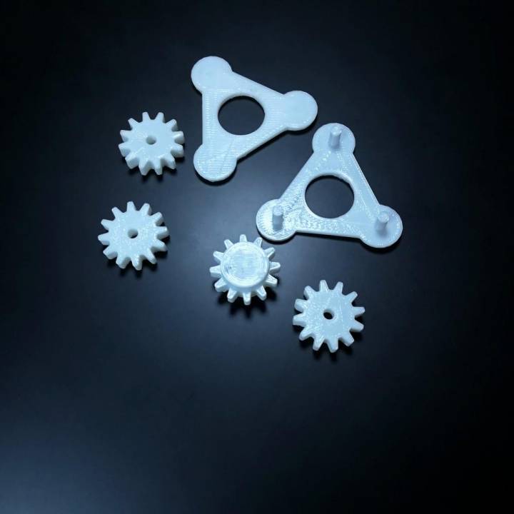 3D Printable Steampunk fidget by A_Girl