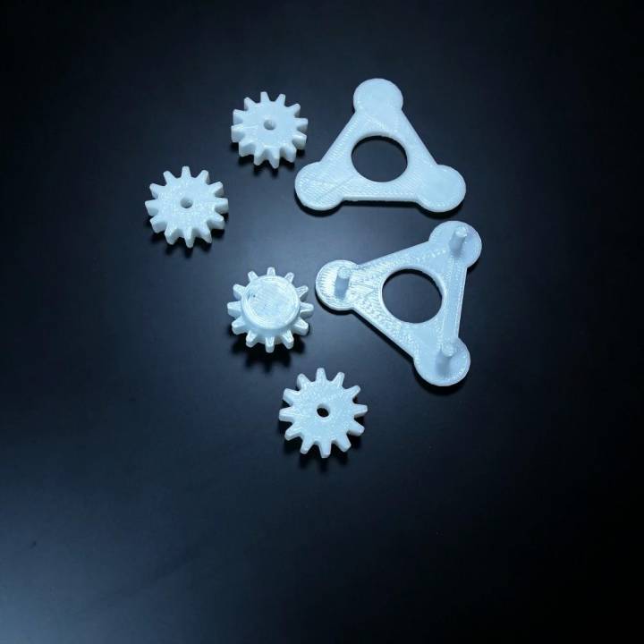 3D Printable Steampunk fidget by A_Girl