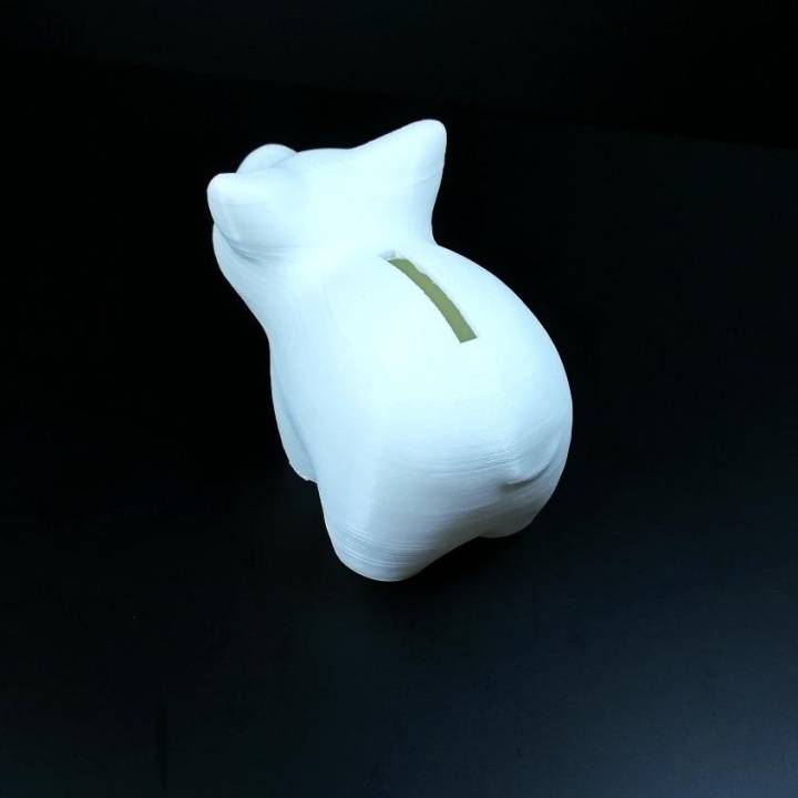 3D Printable Piggy Bank (Edited 3D Scan) by 3DWP