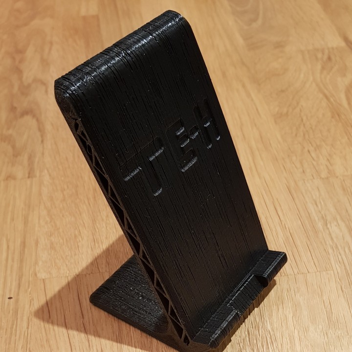 3D Printable phone stand: product design project from school by Aaron ...
