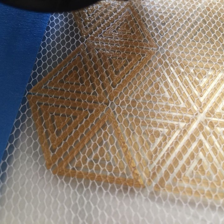 3D Printable Triangles (on Fabric) by 3DPrintNovesia
