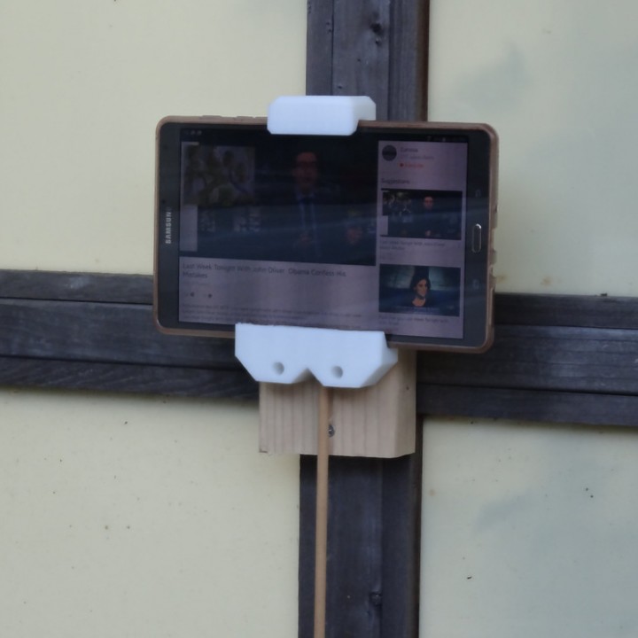 3D Printable Tablet/Phone Wall Mount by Stuart Ferguson