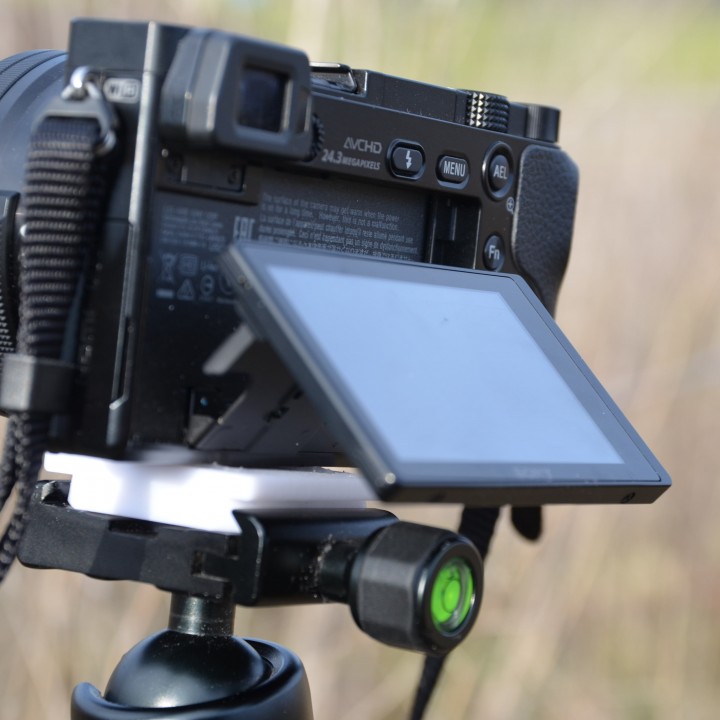 3D Printable Camera quick release plate by Moritz K.