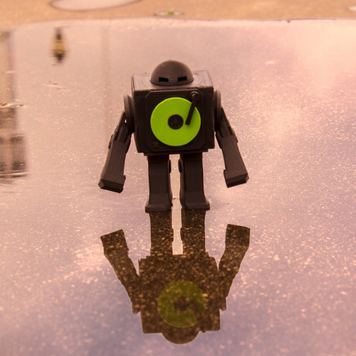 3D Printable Beat Bot - Print In Place Fold Up Robot! by Harry Roper