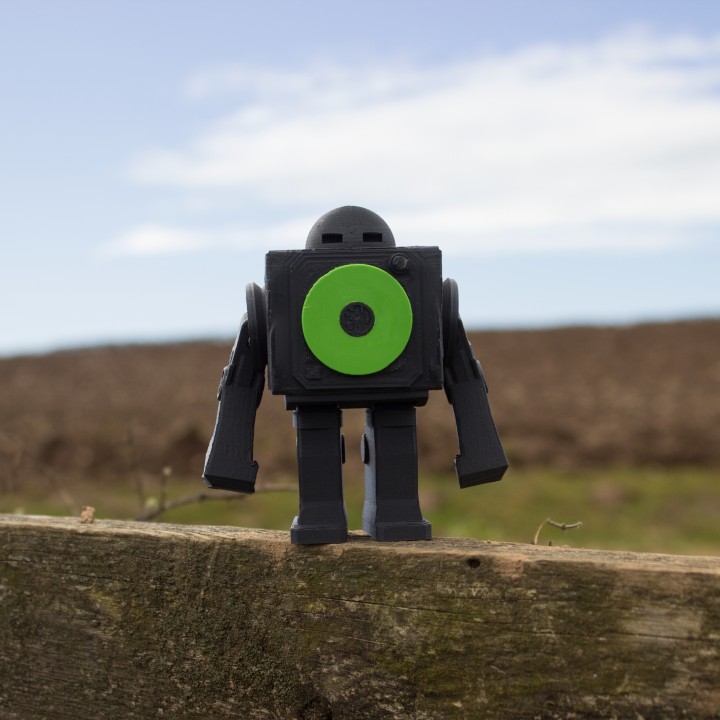 3D Printable Beat Bot - Print In Place Fold Up Robot! by Harry Roper