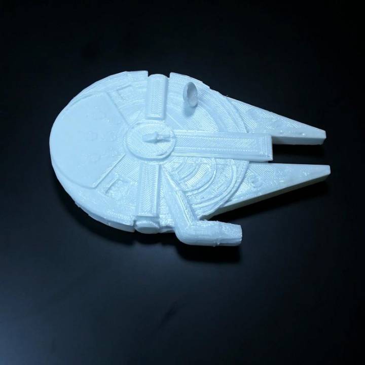 3D Printable Millennium Falcon by T K