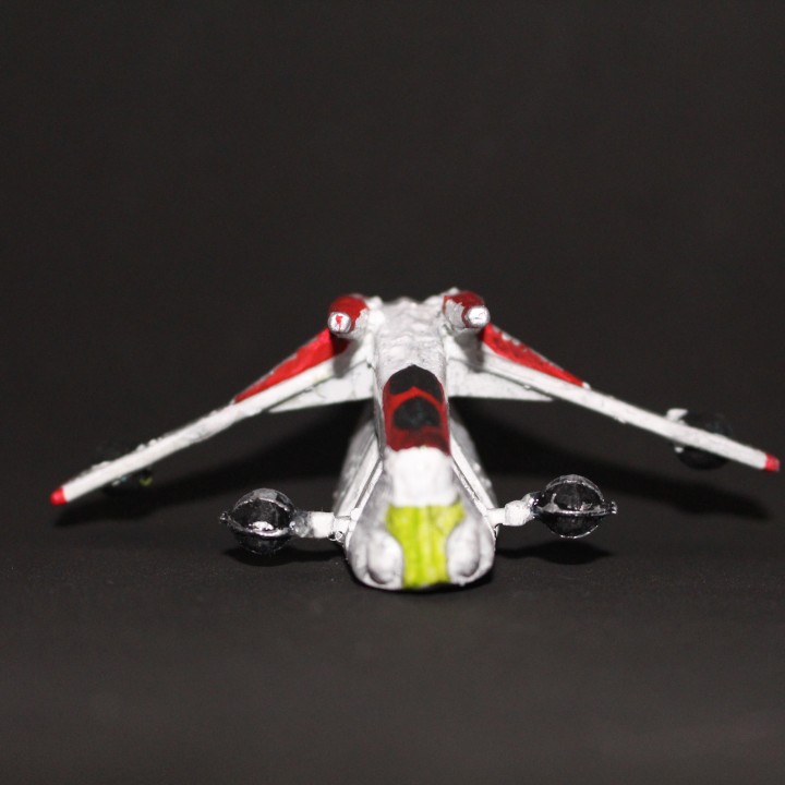 3D Printable LAAT Republic gunship by Saxon Fullwood