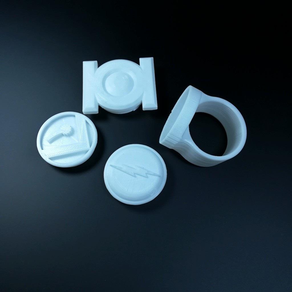 3D Printable Comics Ring props by Jim Williams