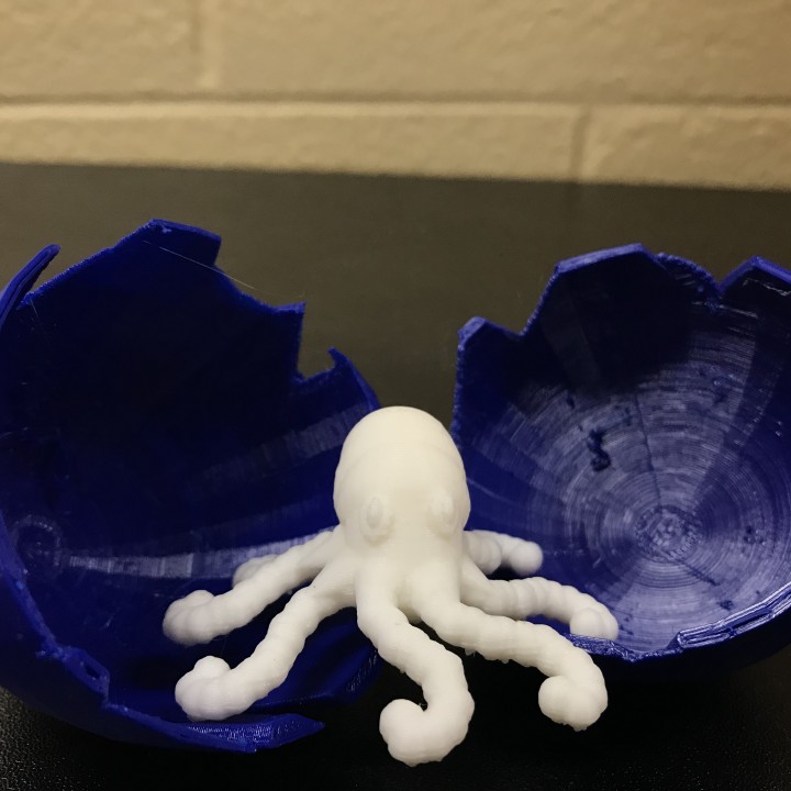 3D Printable Octopus Kinder Egg by Tina Finley