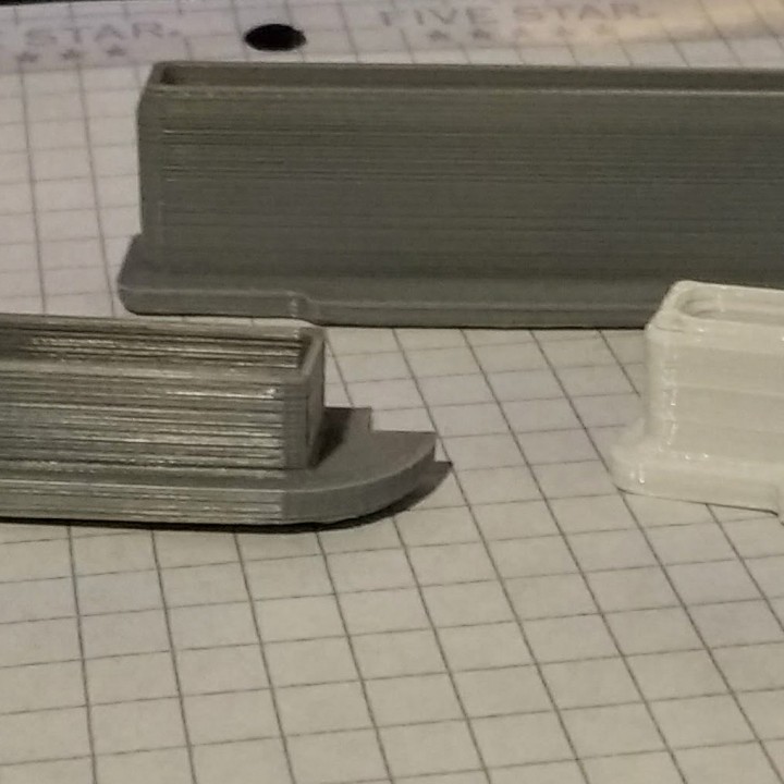 3D Printable Retro Game Display Stand/Pin Protectors by Christopher Kettle