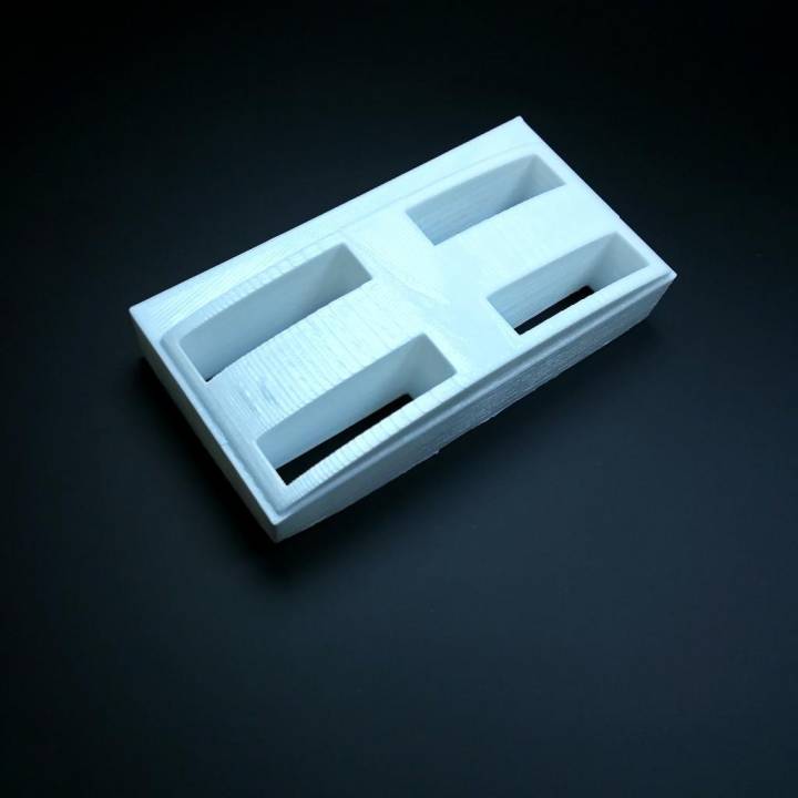 3D Printable USB Cable-Management and Device Holder Case by lm