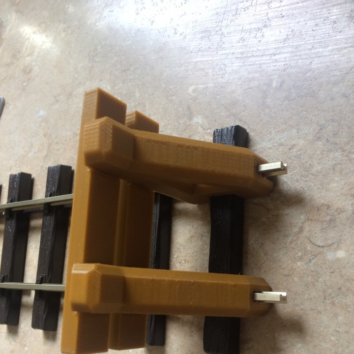 3D Printable Buffer Stop for PECO 45mm track by Simon