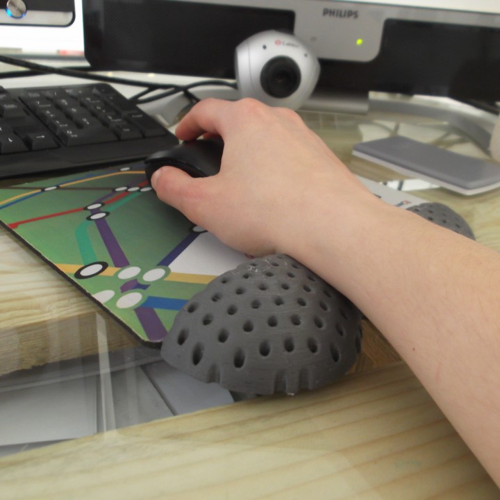 3D Printable WRIST RESTING PAD by TED3D