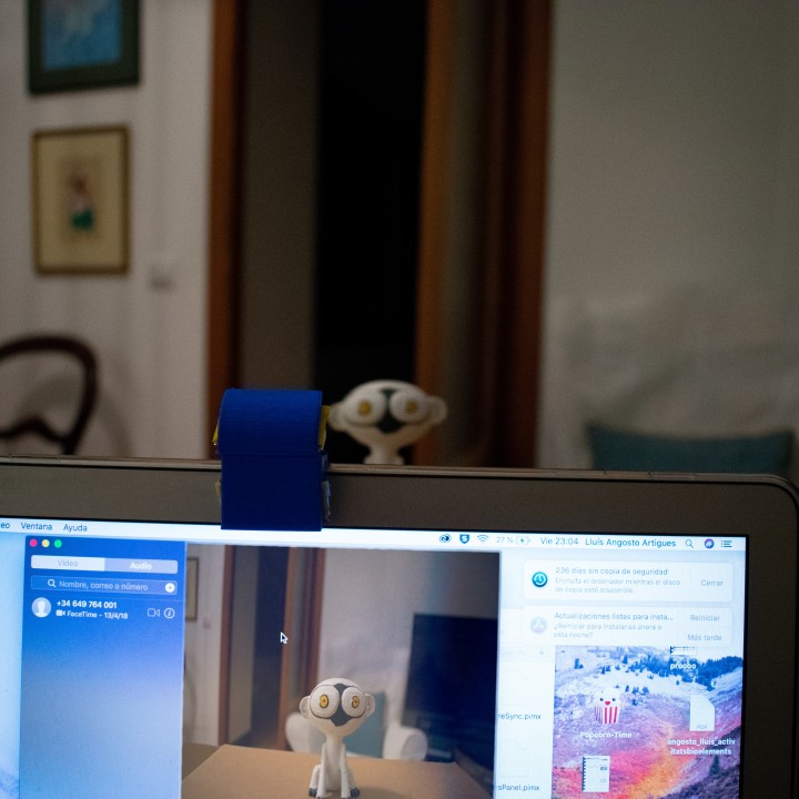 3D Printable periscope for computer camera by Ramon angosto artigues