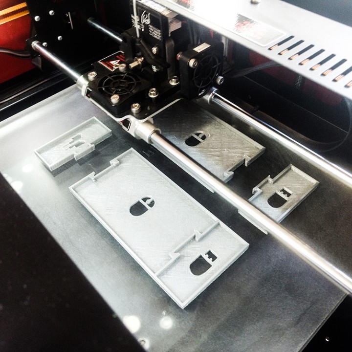 3D Printable mouse case mountain box by r falkowski