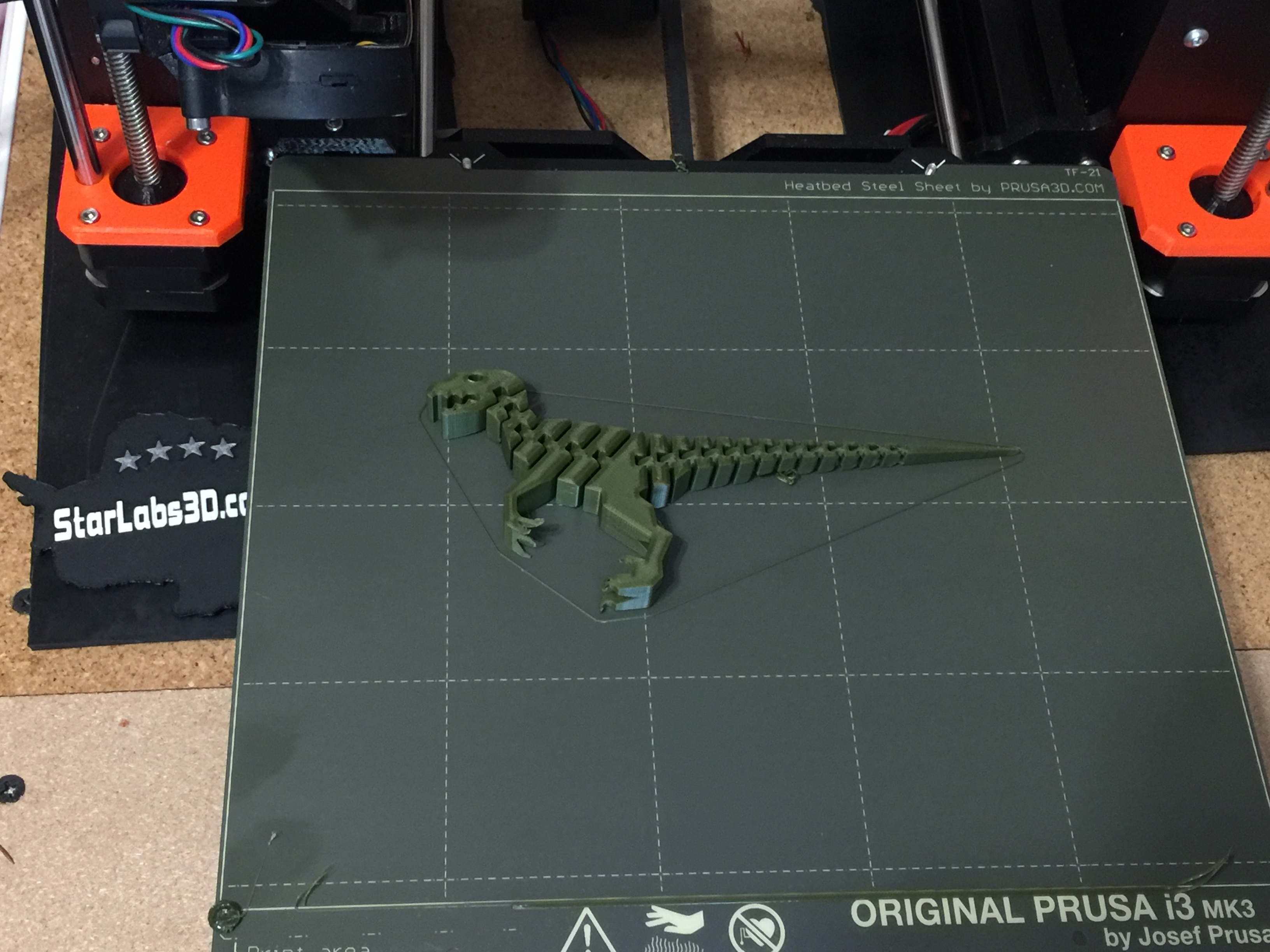 3D Printable Flexi Raptor by Cavedog