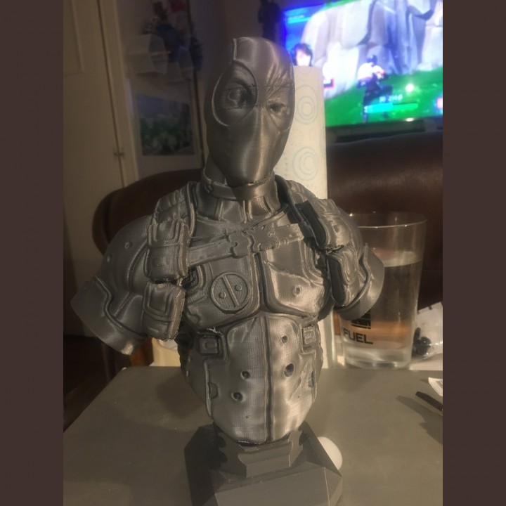 3D Print of Deadpool Bust (Classic Edition) by tozol