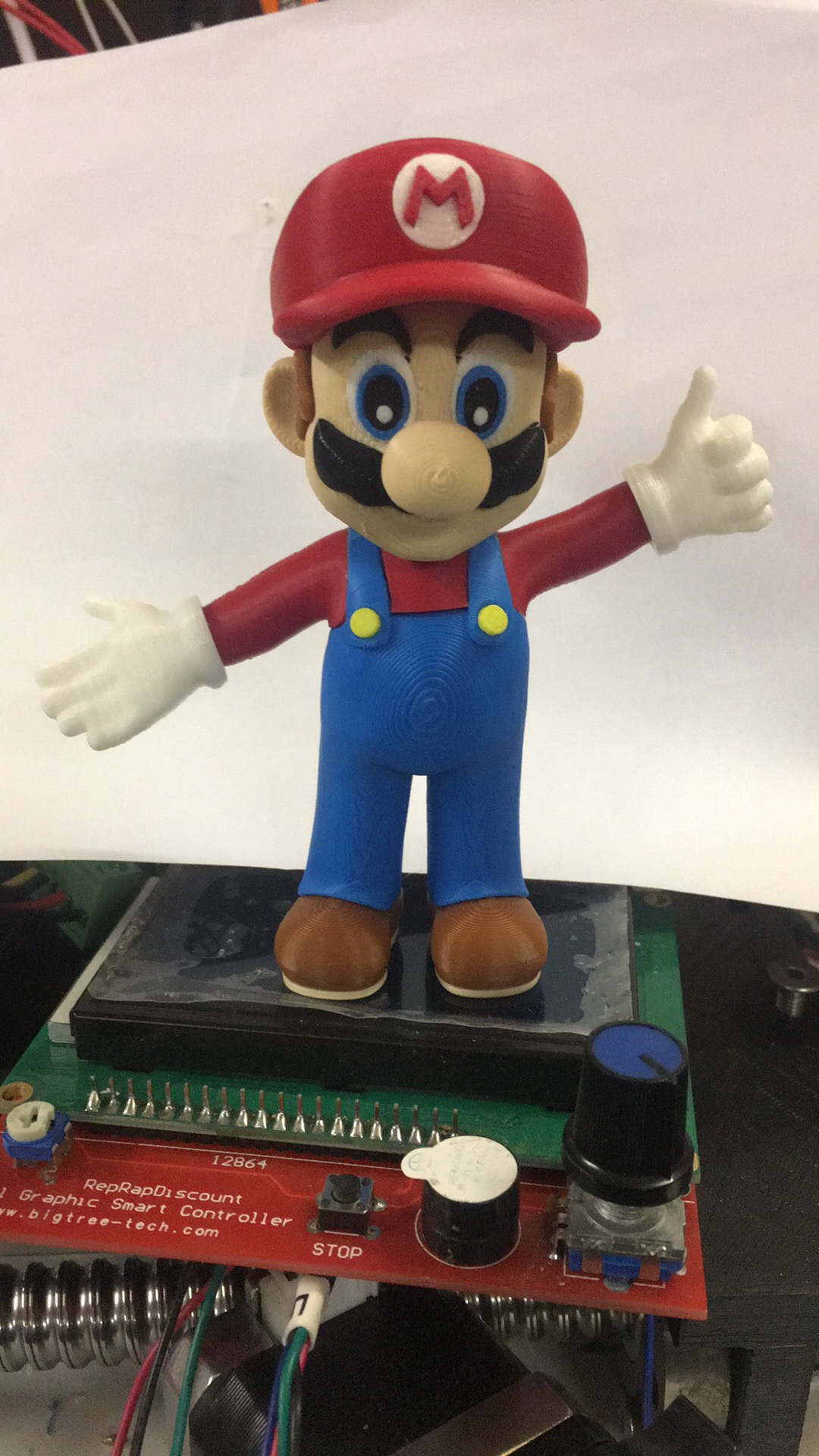 3D Printable Mario from Mario games - Multi-color by Bruno Pitanga Maia