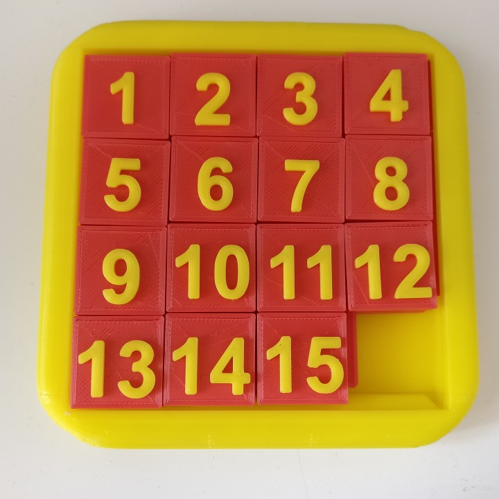 3D Printable Slide Puzzle Numbers XL by Ver Flix