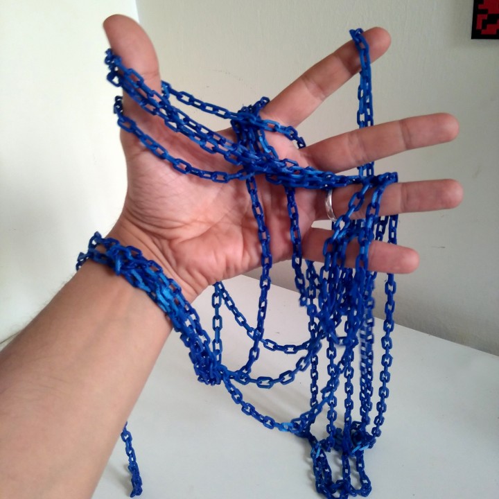 3D Printable Print in Place Chains (up to 18 meters!!) by Fernando Jerez