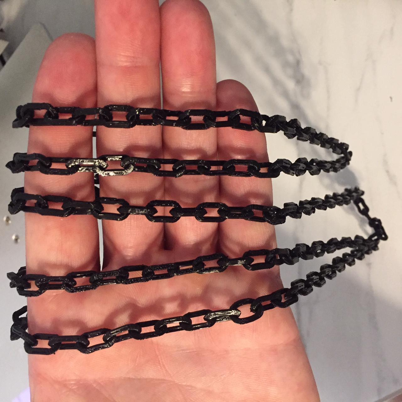 3D Printable Print in Place Chains (up to 18 meters!!) by Fernando Jerez