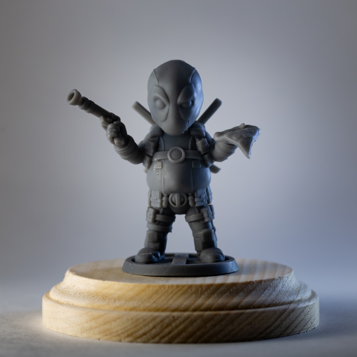 3D Printable Chubby Deadpool (low res) by Kevin Huang