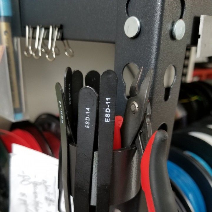 3D Printable Metal Shelf Storage Ring by Joel Bonasera